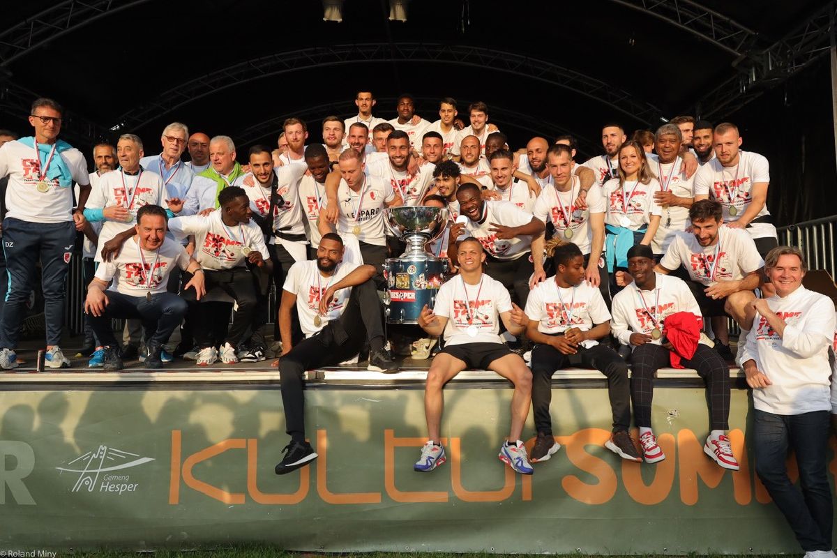 Fédération Luxembourgeoise de Football - BGL LIGUE: REMISE DE LA COUPE